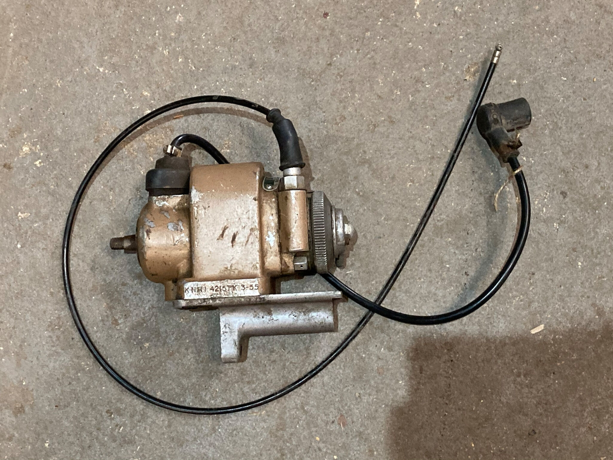 Bonhams Cars : A Lucas KNR1 racing magneto