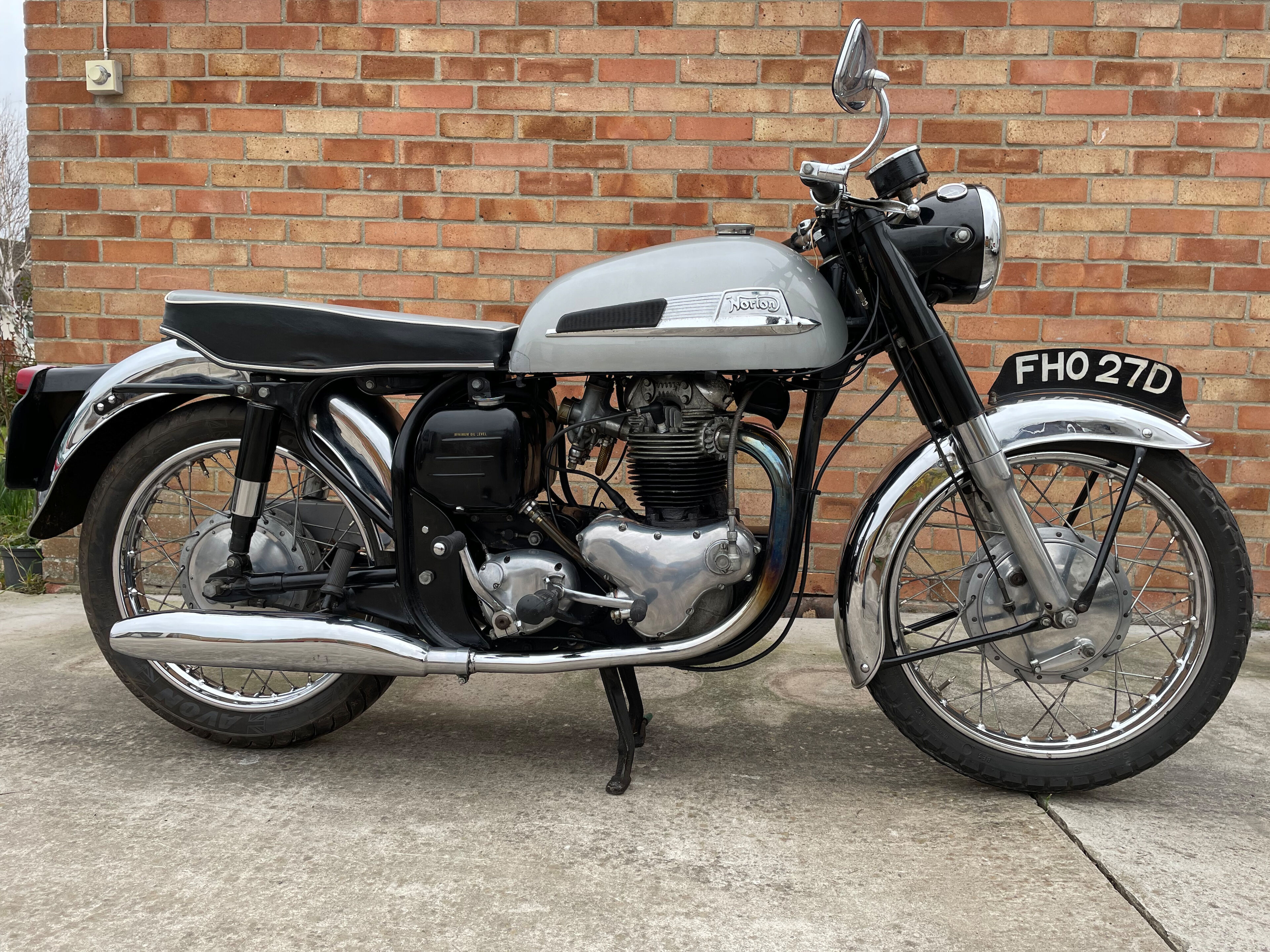 Bonhams Cars : 1966 Norton 650SS Dominator Frame no. 18115677 Engine no ...