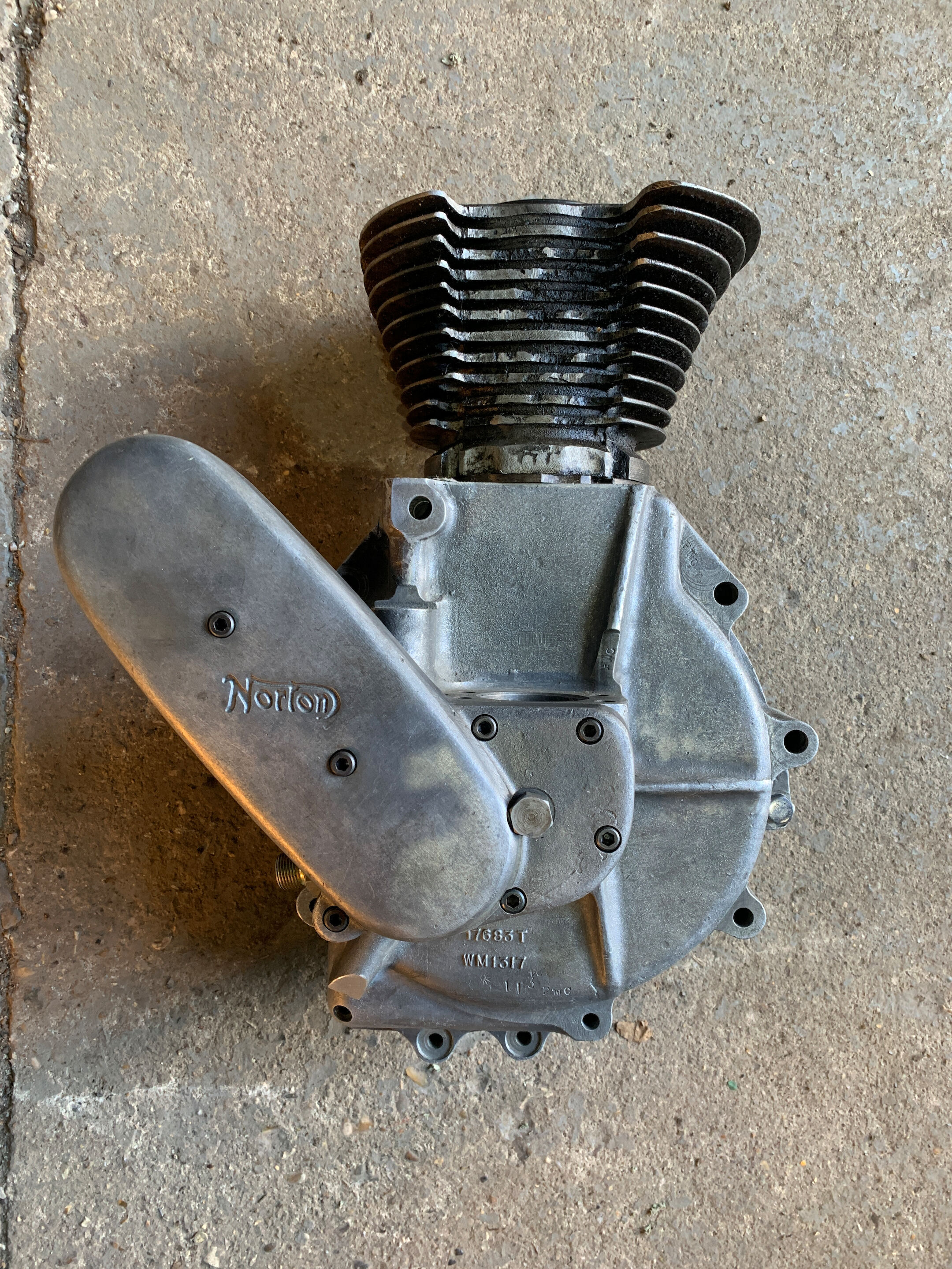 Bonhams Cars : An incomplete Norton engine