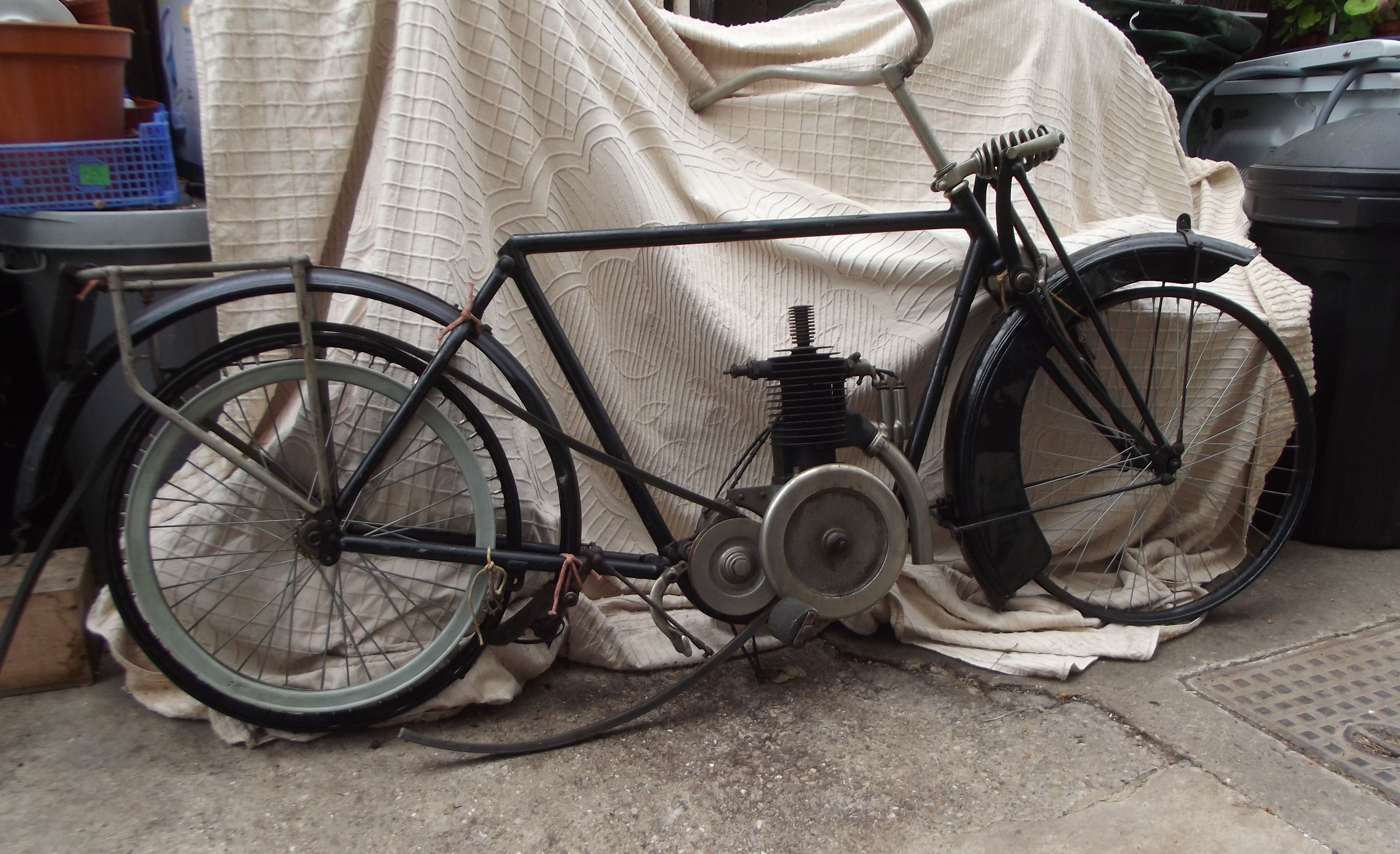 Bonhams Cars : Property of a deceased's estate,c.1920 Triumph 225cc ...