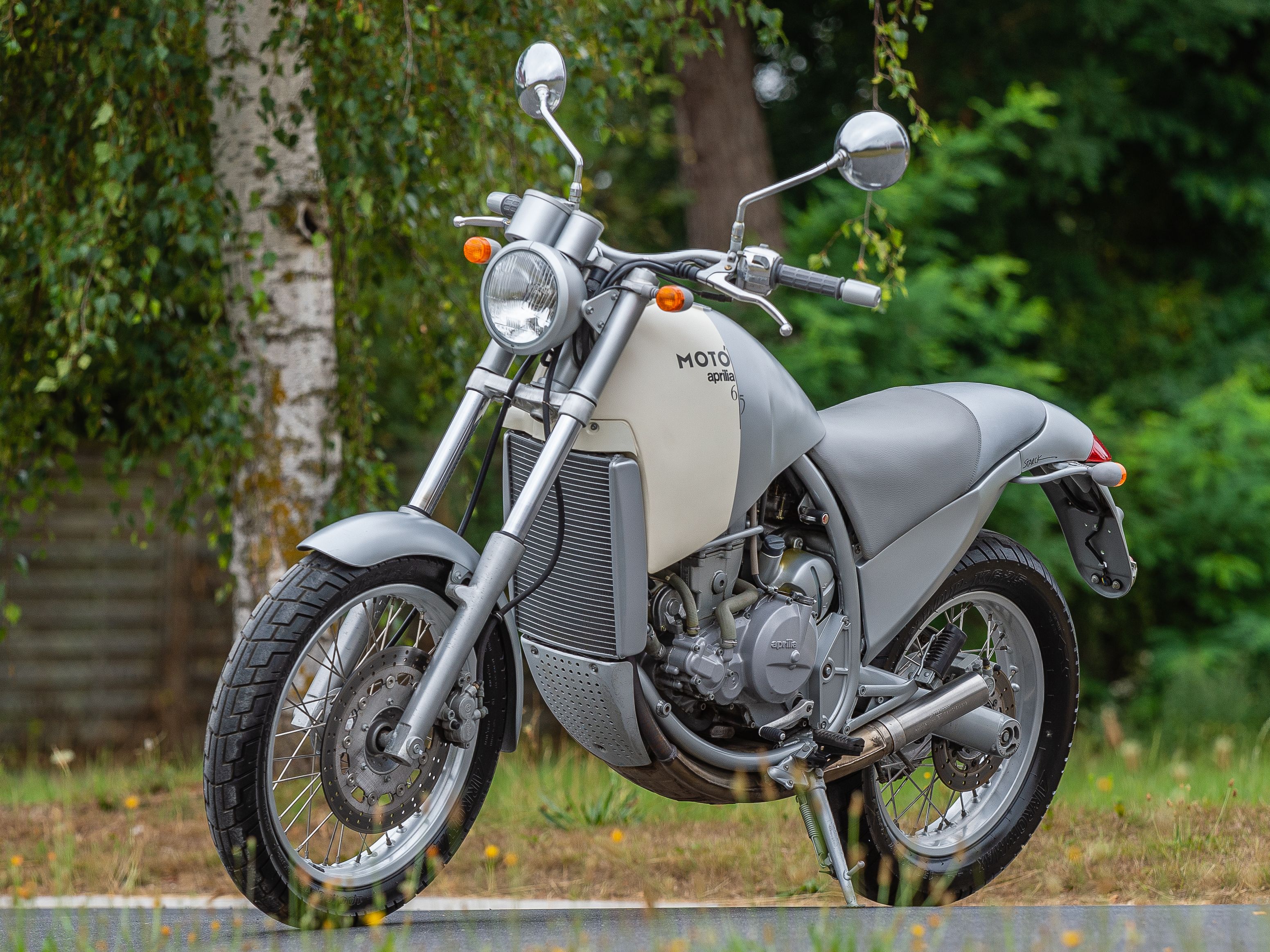 Bonhams Cars : 1997 Aprilia 650cc 'Starck' Moto 6.5 Frame no ...