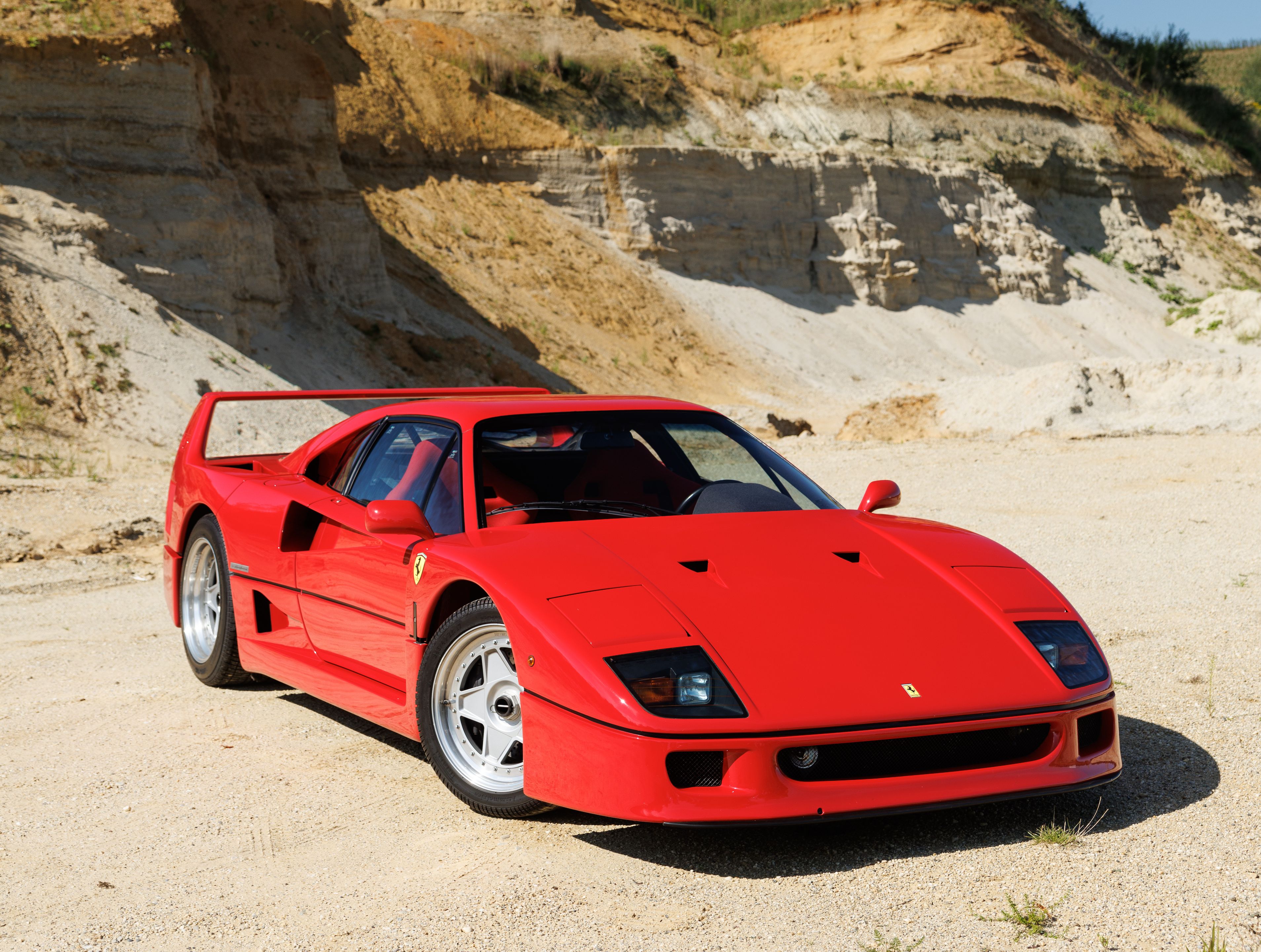 Bonhams Cars : 1991 Ferrari F40 Coupé Chassis no. ZFFGJ34B000090667 ...