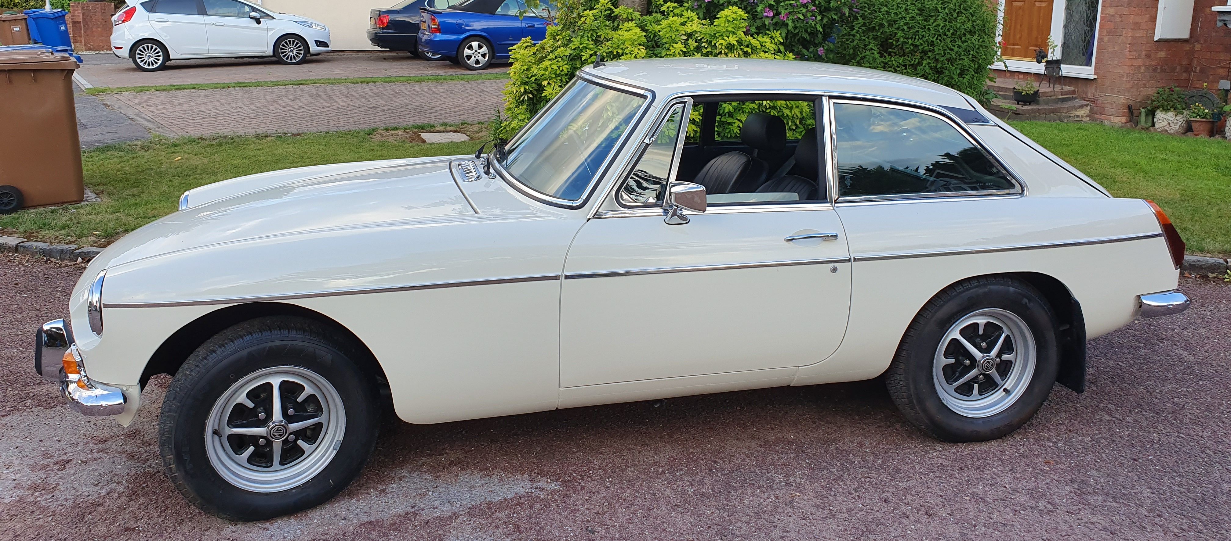 Bonhams Cars : 1980 MG B GT Chassis no. GVGEJ1AG512184,1980 MGB GT ...