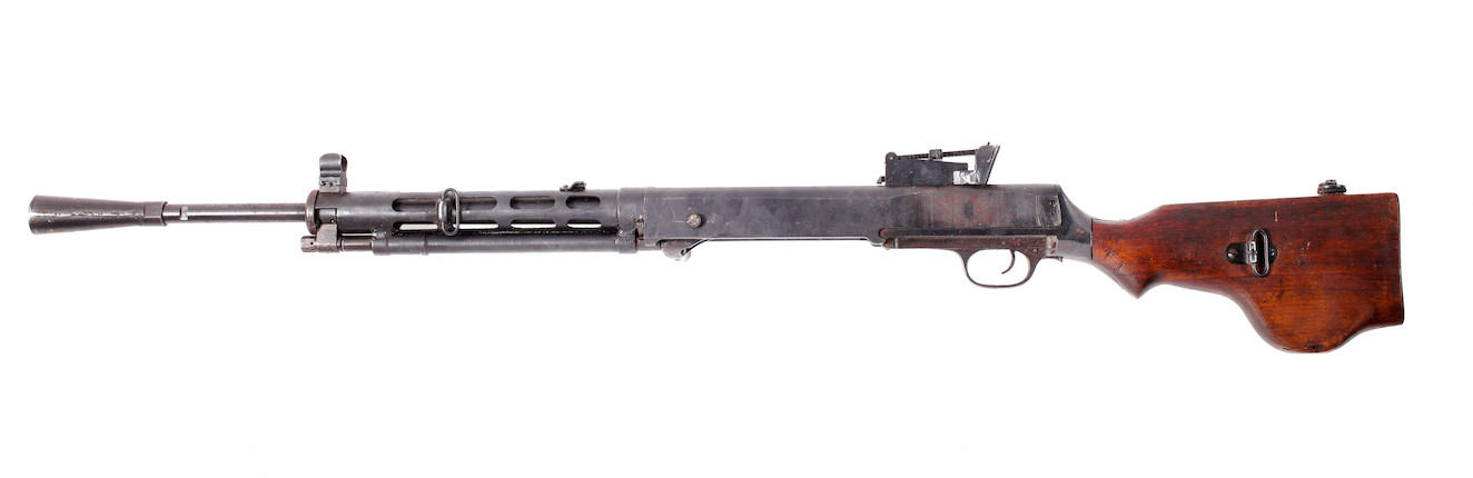 Bonhams : A Deactivated Russian WWII 7.62mm Ruchnoy Pulemyot DP Machine Gun