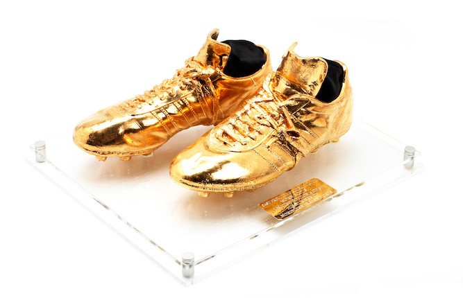 Bonhams : George Best limited edition cast boots