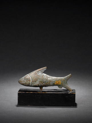 Bonhams : An Egyptian bronze bolti fish