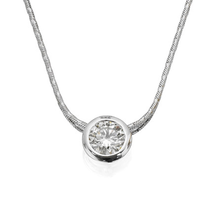 Bonhams : A diamond single-stone pendant