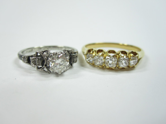 Bonhams : Two diamond rings