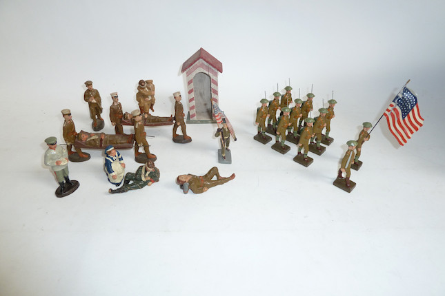 Bonhams : Elastolin and Lineol large size troops 26