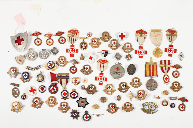 Bonhams : Boys Brigade/Church Lads Brigade & Red Cross Badges