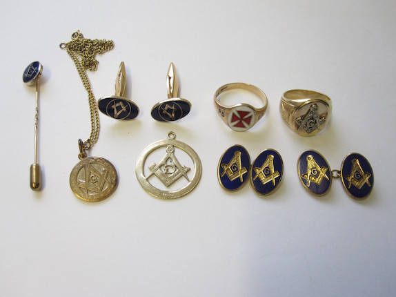 Bonhams : A collection of Masonic jewellery