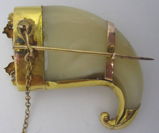 Bonhams : A Victorian tiger claw brooch