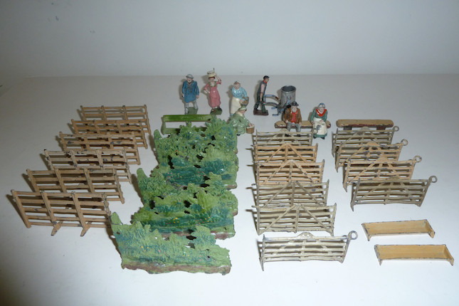 Bonhams : Britains Home Farm RARE LARGE SET 111F MODEL FARM WITH ...
