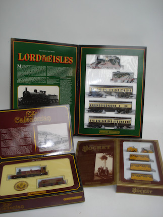 Bonhams : Hornby Railways train sets, train kits, accessories, Tri-ang ...