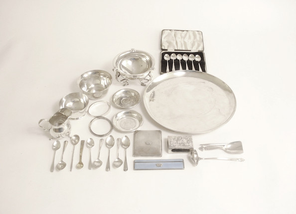Bonhams : A collection of silver