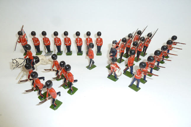 Bonhams : Britains set 102, The Foot Guards of the British Army 31