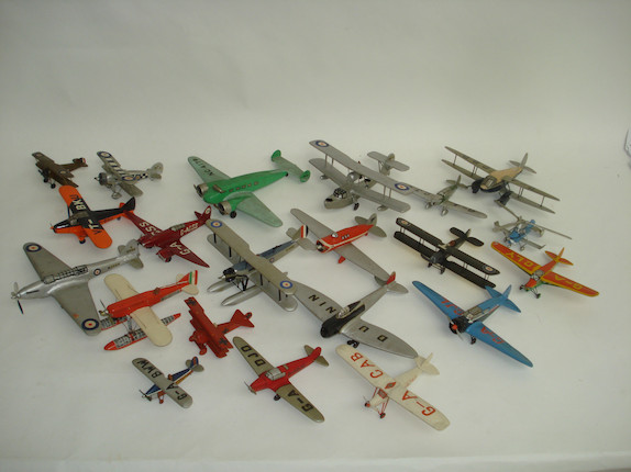Bonhams : Collection of scratch built Model Aircraft, 1930/40's 36