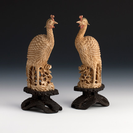 Bonhams : A pair of ivory birds 19th century