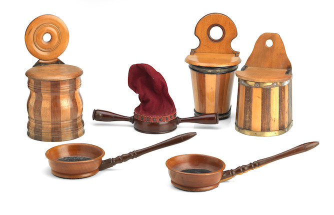 Bonhams : A small collection of 19th century Treen items (6)
