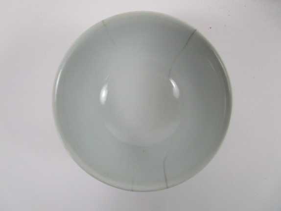 Bonhams : A green-ground aubergine-enamelled and incised 'dragon' bowl ...