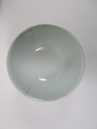 Bonhams : A green-ground aubergine-enamelled and incised 'dragon' bowl ...