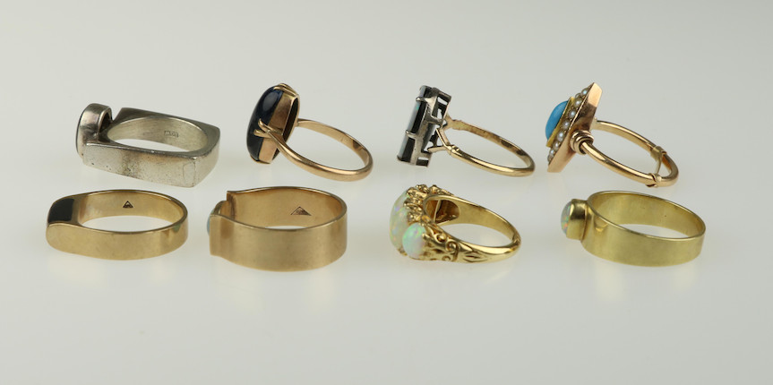 Bonhams : A collection of eight rings