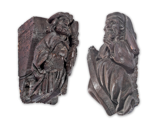 Bonhams : Two late 15th/early 16th century carved oak corbels, or beam ends (2)
