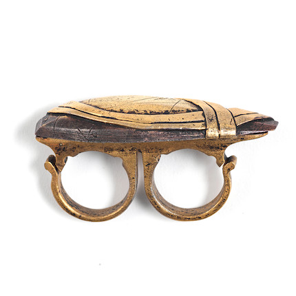 Bonhams : Doctor Strange A Sling Ring, Marvel Studios, 2016,