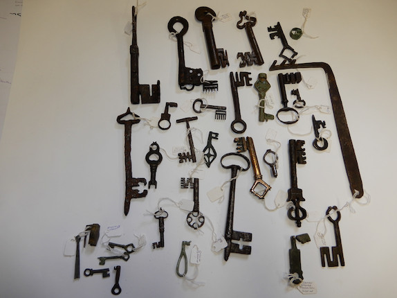 Bonhams : A large group of Roman, Medieval and Renaissance keys (Qty)