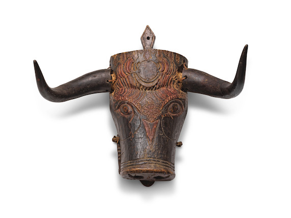 Bonhams Cornette de Saint Cyr : DEUX MASQUES DE GARUDA ET D'UN TAUREAU ...