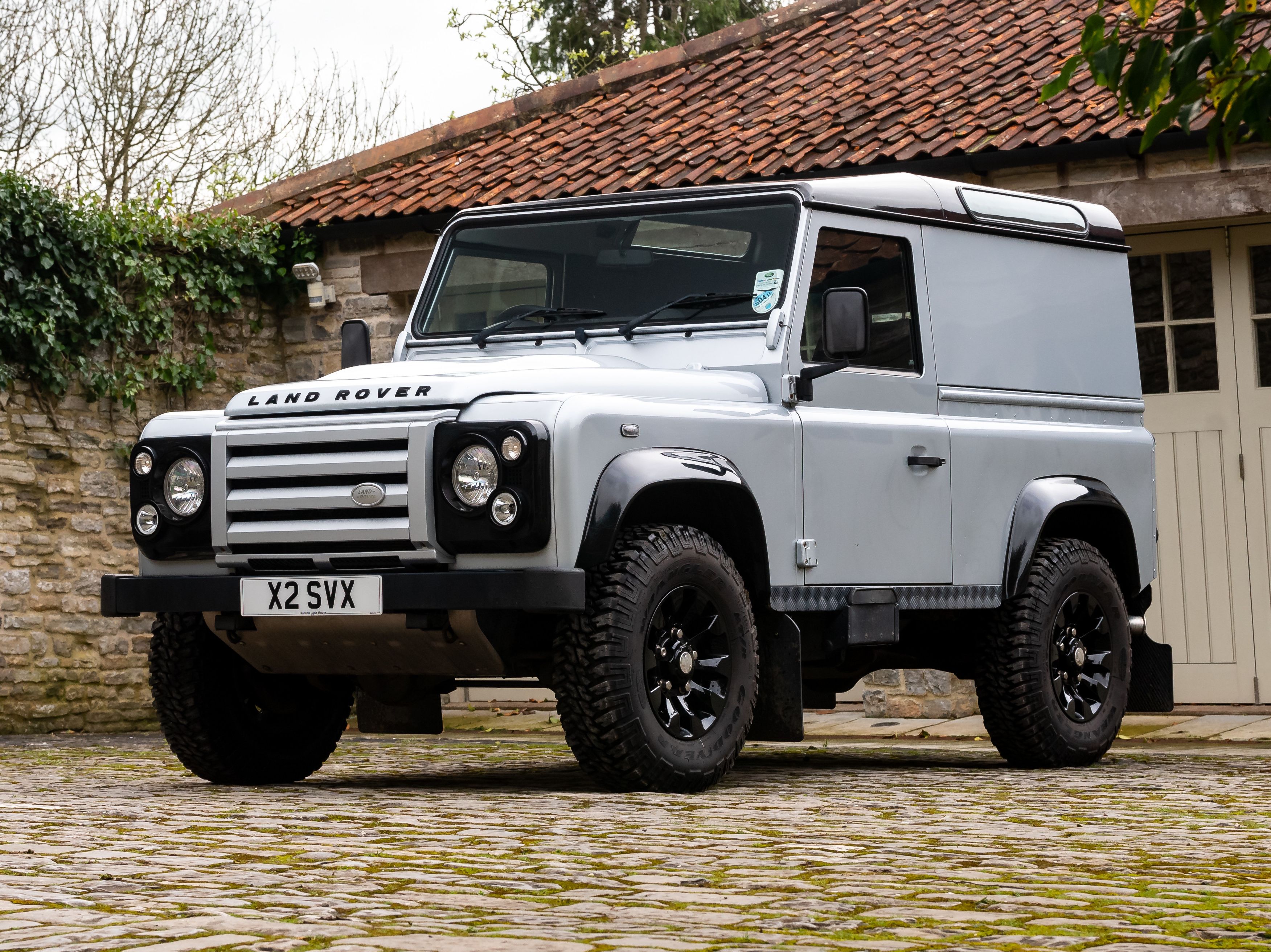 Bonhams Cars : 2011 Land Rover Defender 90 XTech 4x4 Utility Chassis no ...