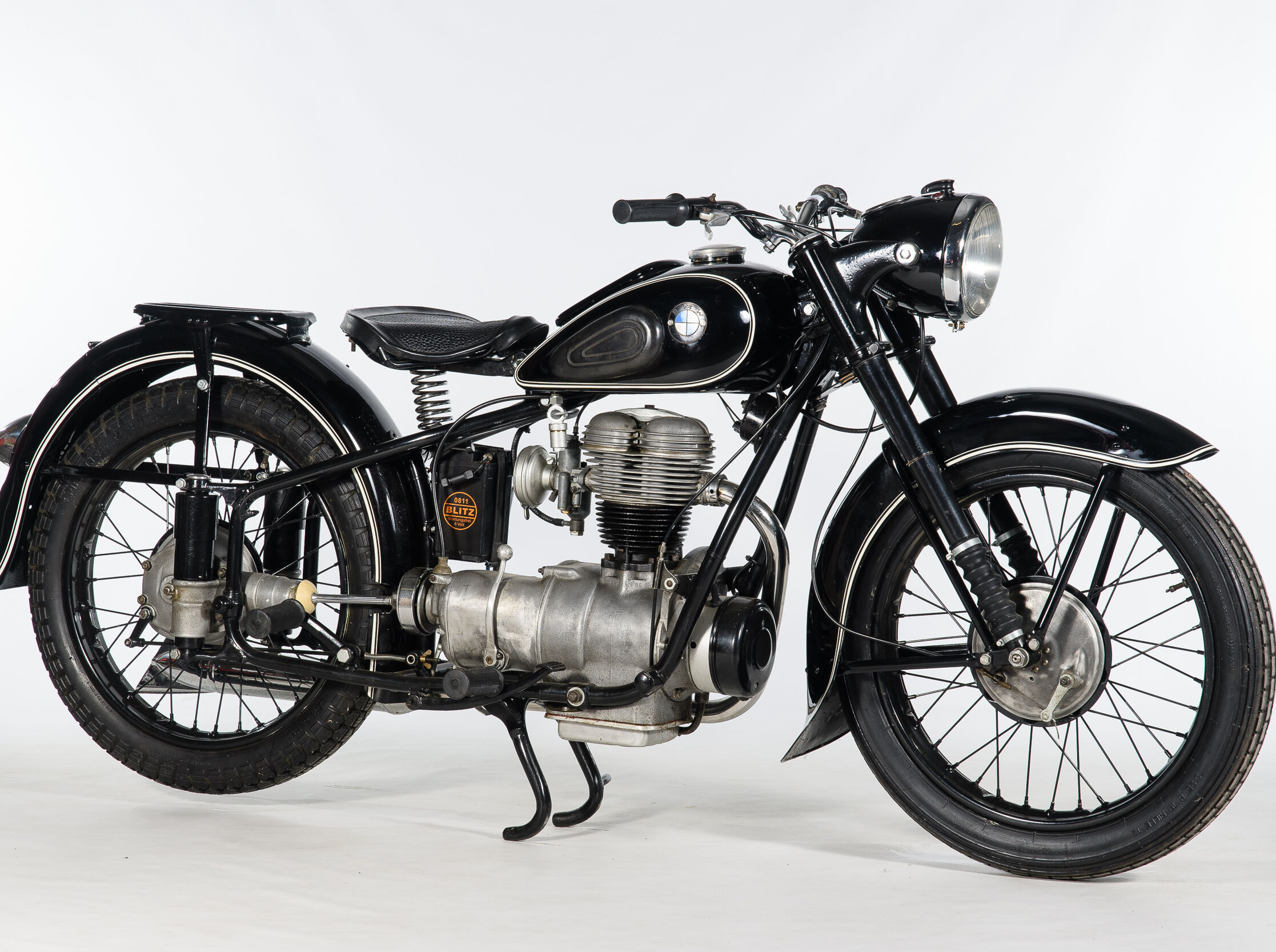 Bonhams Cars : 1952 BMW 247cc R25/2 Frame no. 232680 Engine no. 232680