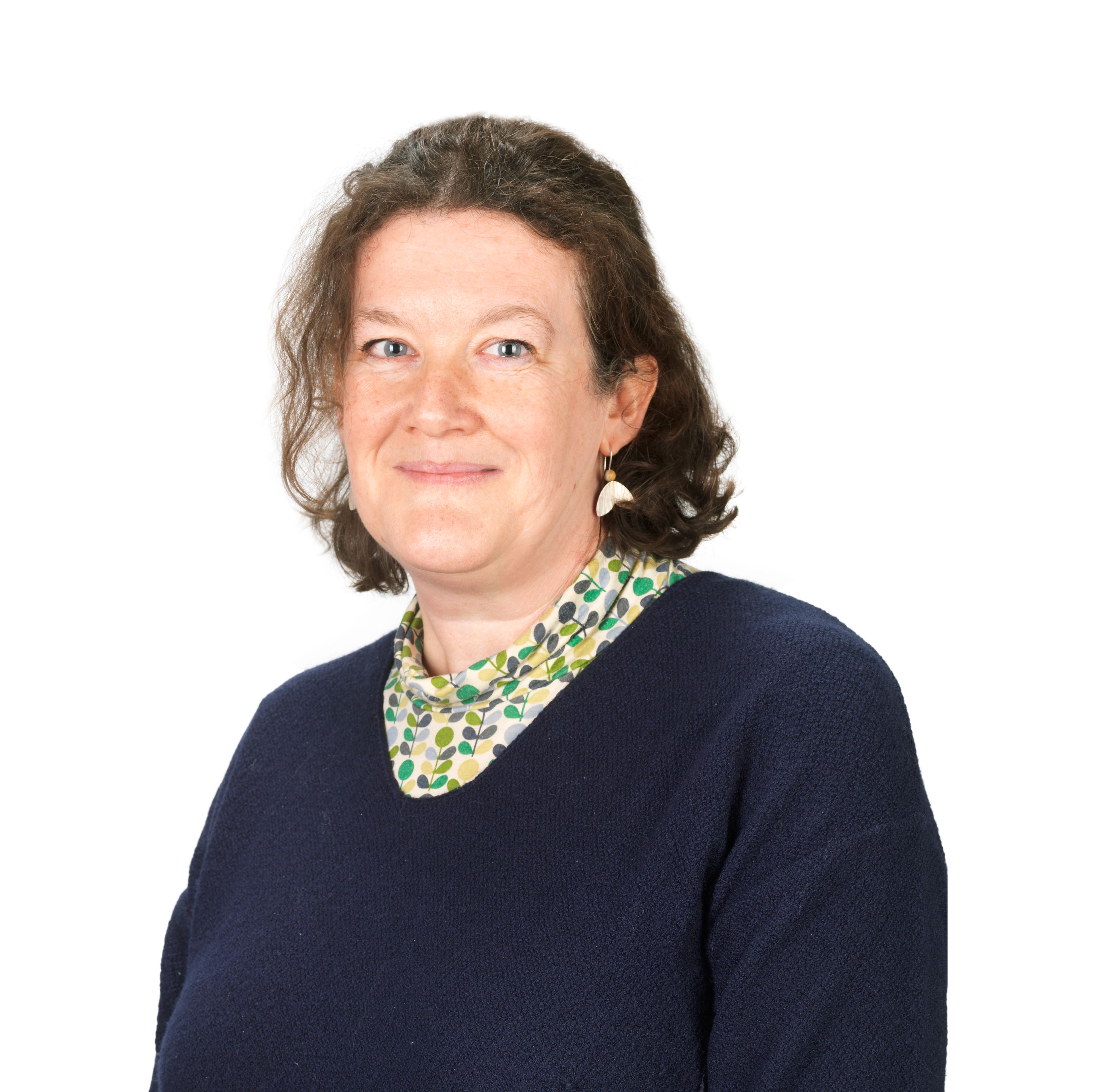 Bonhams : Sarah Lindberg