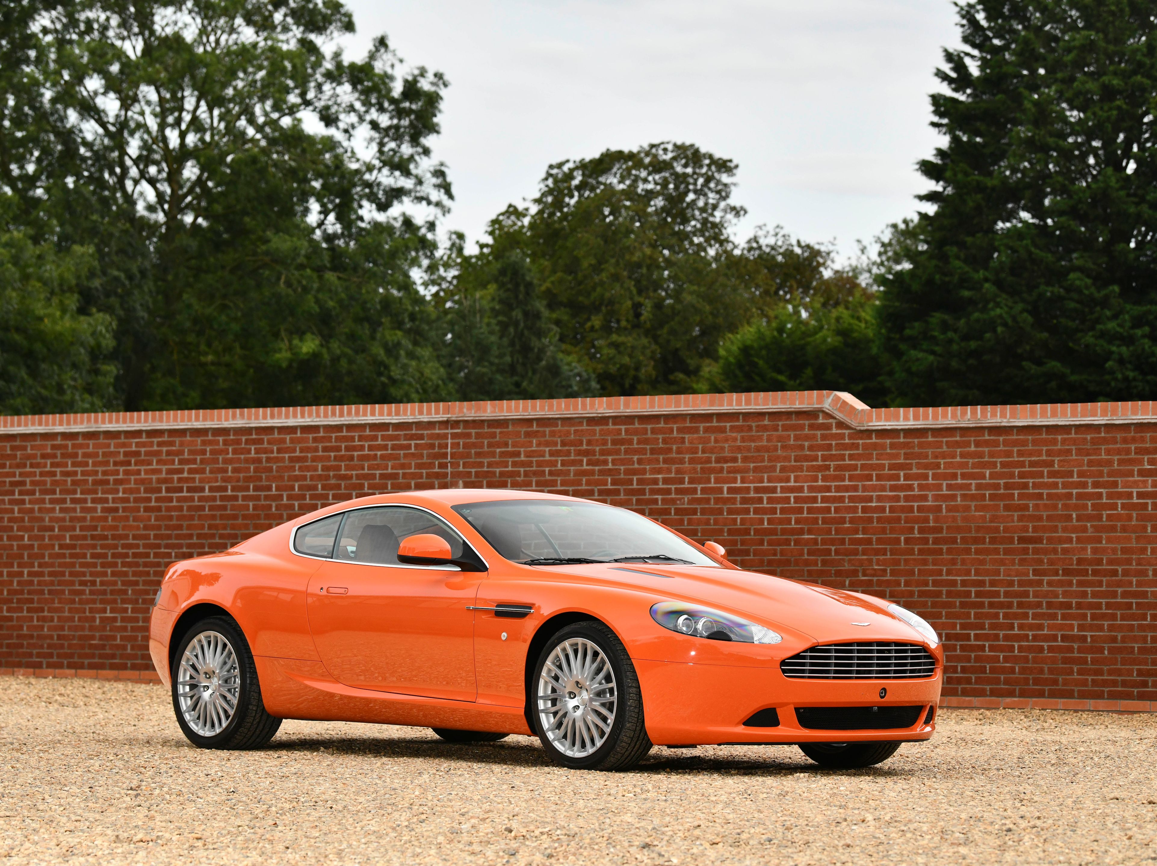 Bonhams Cars : 2011 Aston Martin DB9 Coupé Chassis no. SCFFDAAE2BGA12938