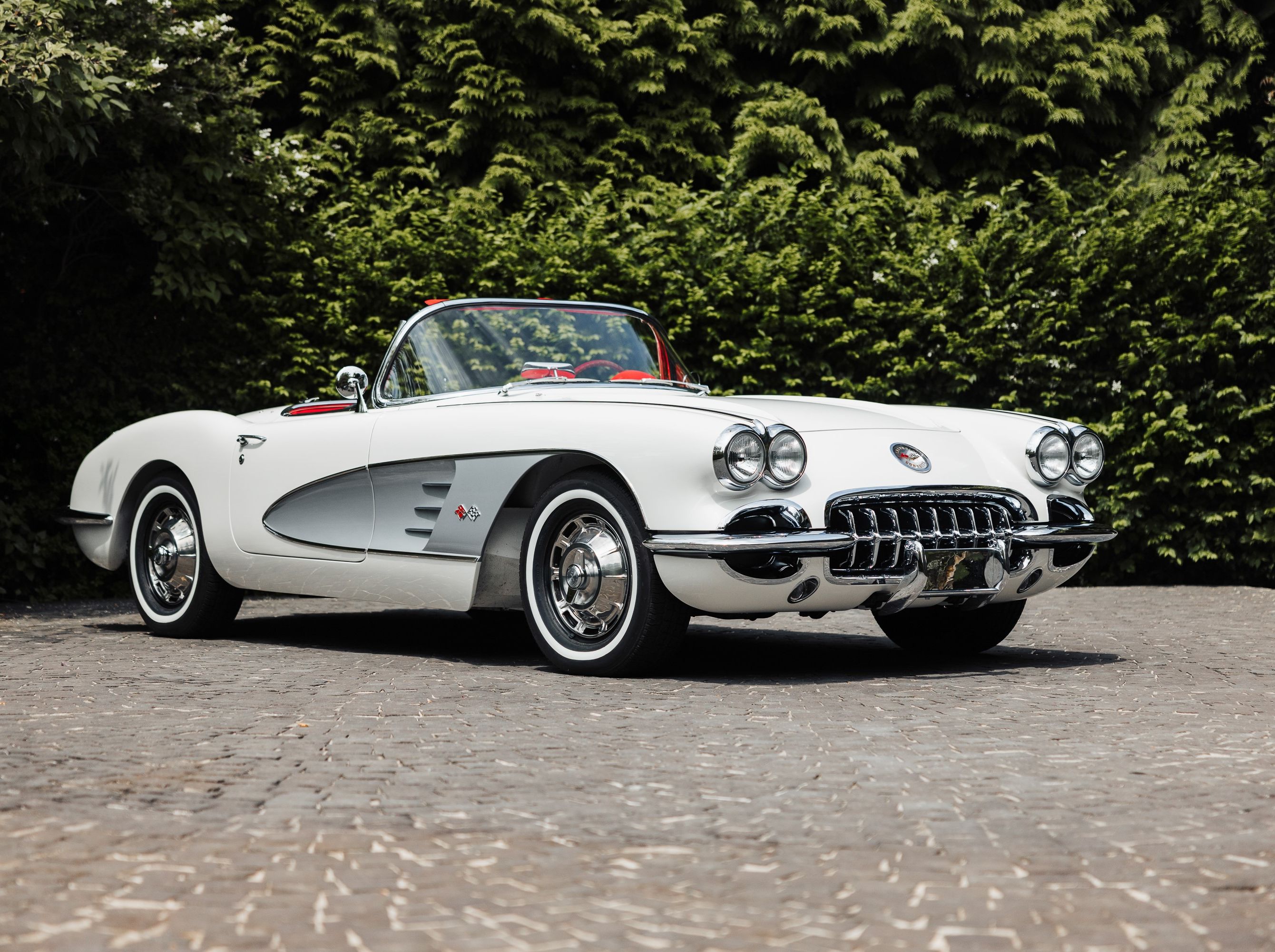 Bonhams Cars : 1960 Chevrolet Corvette C1 Roadster with hardtop Chassis ...