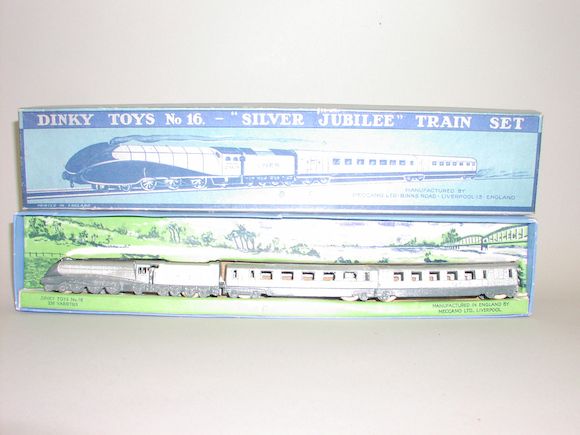 Bonhams : Dinky No 16 'Silver Jubilee' train set (3)