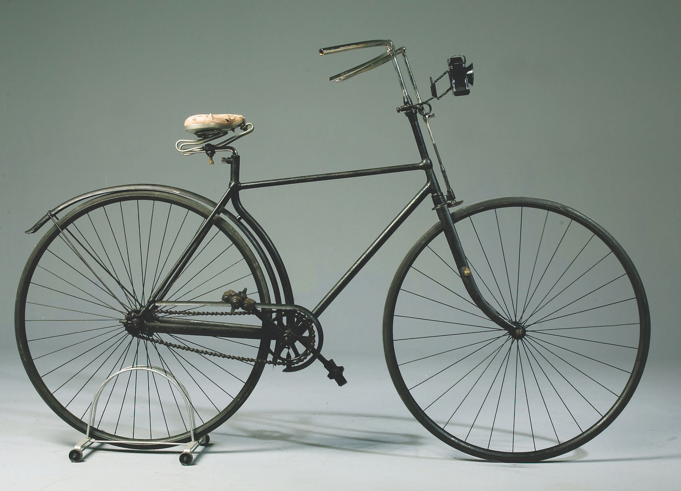 Bonhams Cars : A 21 inch diamond frame solid tyred safety bicycle, late ...