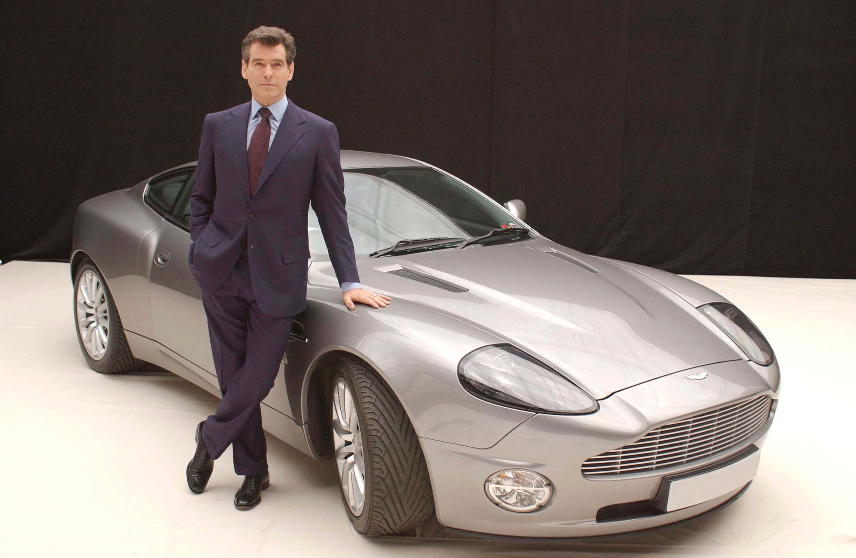 The ex-James Bond ‘Die Another Day’ 2002 Aston Martin V12 Vanquish ...