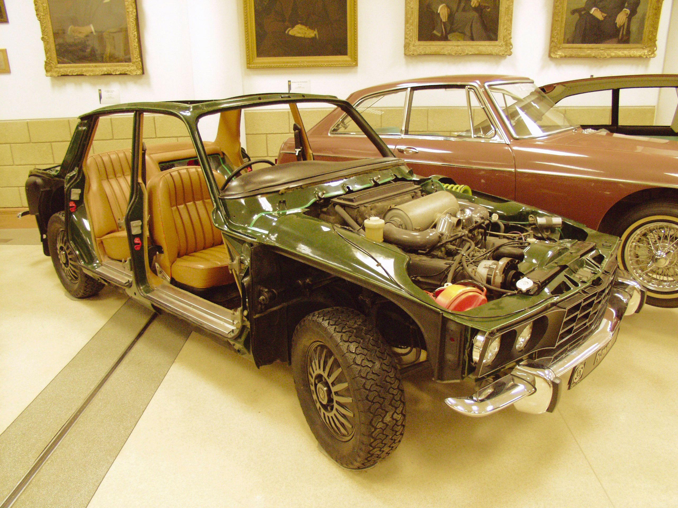 Bonhams Cars : 1971 Rover 3500S Saloon, sectioned