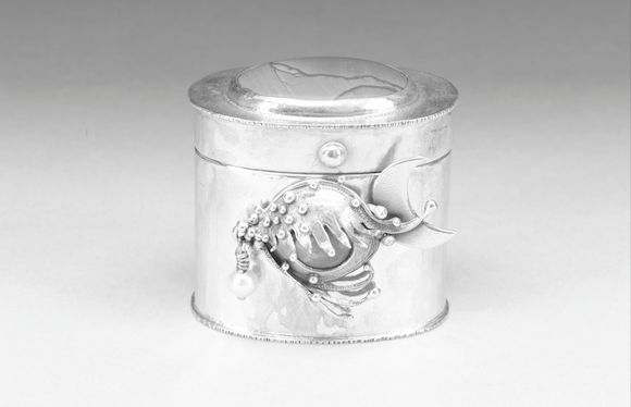 Bonhams : MICHAEL ALLEN BOLTON : An oval silver Glyndebourne ...