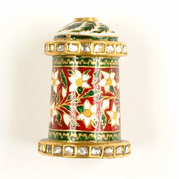 Bonhams : A 20th century enamel and diamond thimble