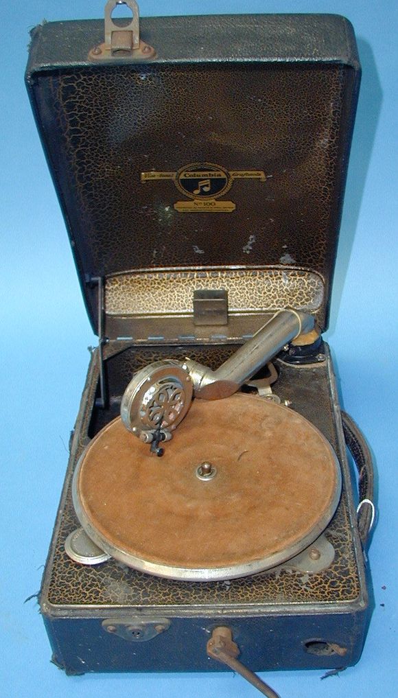 Bonhams : A Columbia model No. 100 portable gramophone,