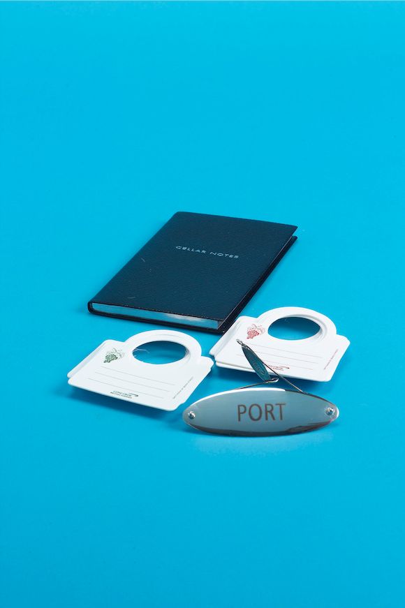 Bonhams : A Smythsons Cellar Notebook, (2)