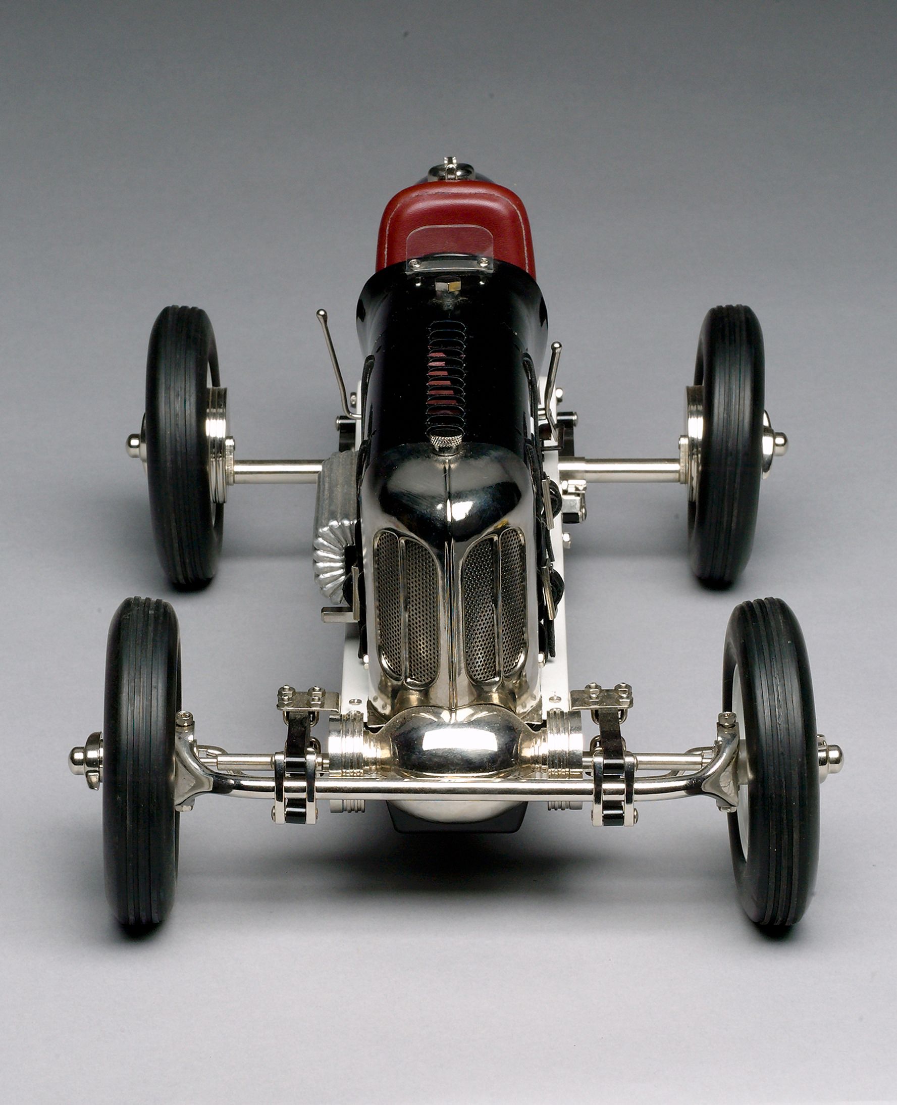 Bonhams Cars : A superb clockwork model of a 1922 Miller 'Indianapolis ...
