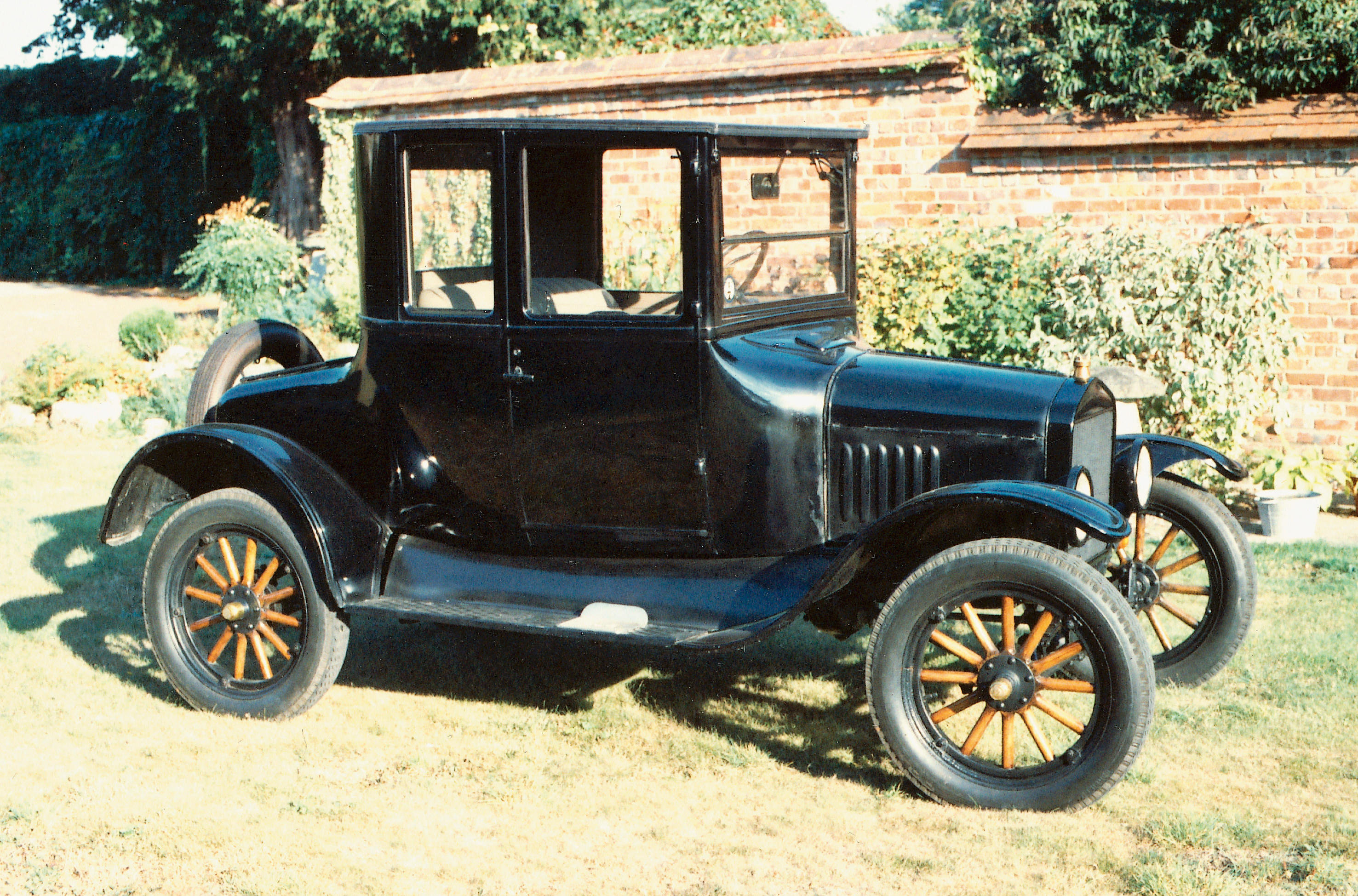 1927 Ford Model 'T' Two-Seat Roadster with Ruxtell Two Speed Rear Axle ...