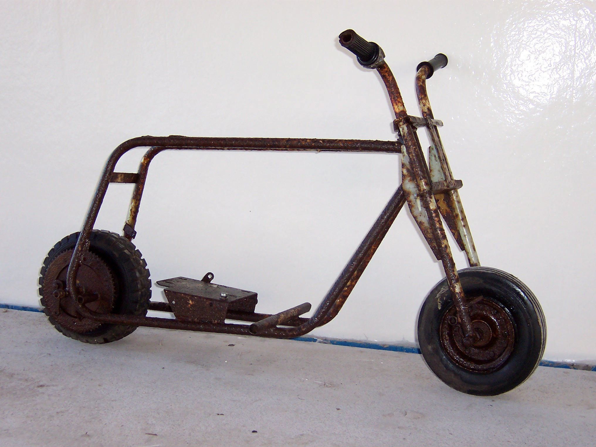 Bonhams Cars : c. 1958 Trojan ‘Trobike’ Frame no. tba Engine no. n/a