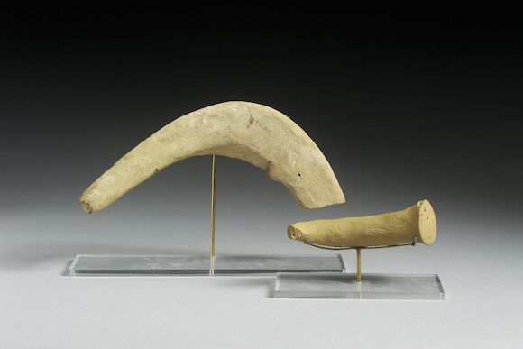 Bonhams : 2 x Mesopotamian terracotta tools (5015 & 5016)