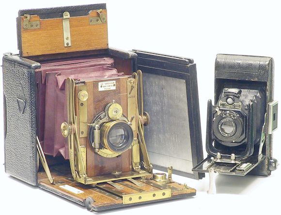 Bonhams : Sanderson Hand camera,