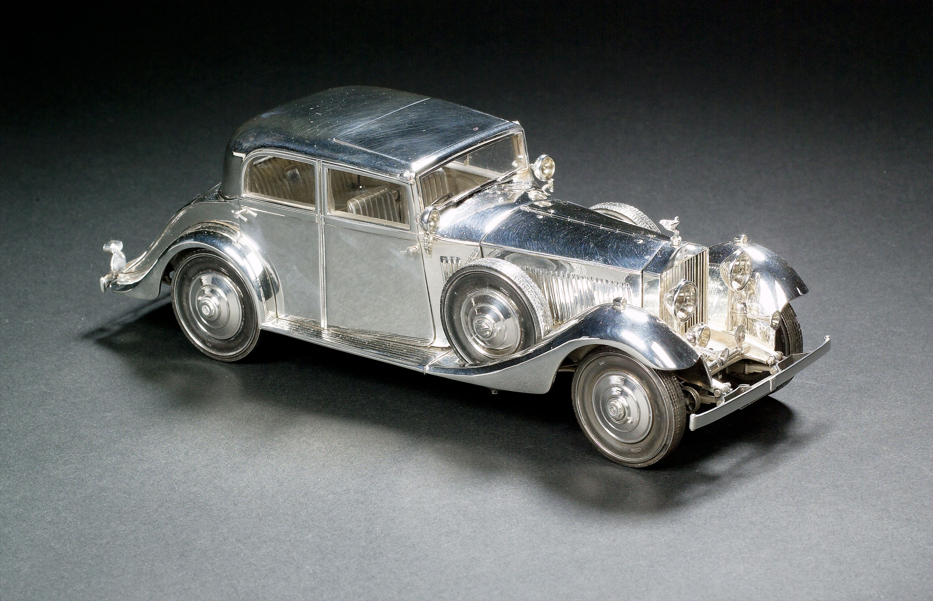 Bonhams Cars : A fine silver model of a 1933 Rolls-Royce Phantom II ...