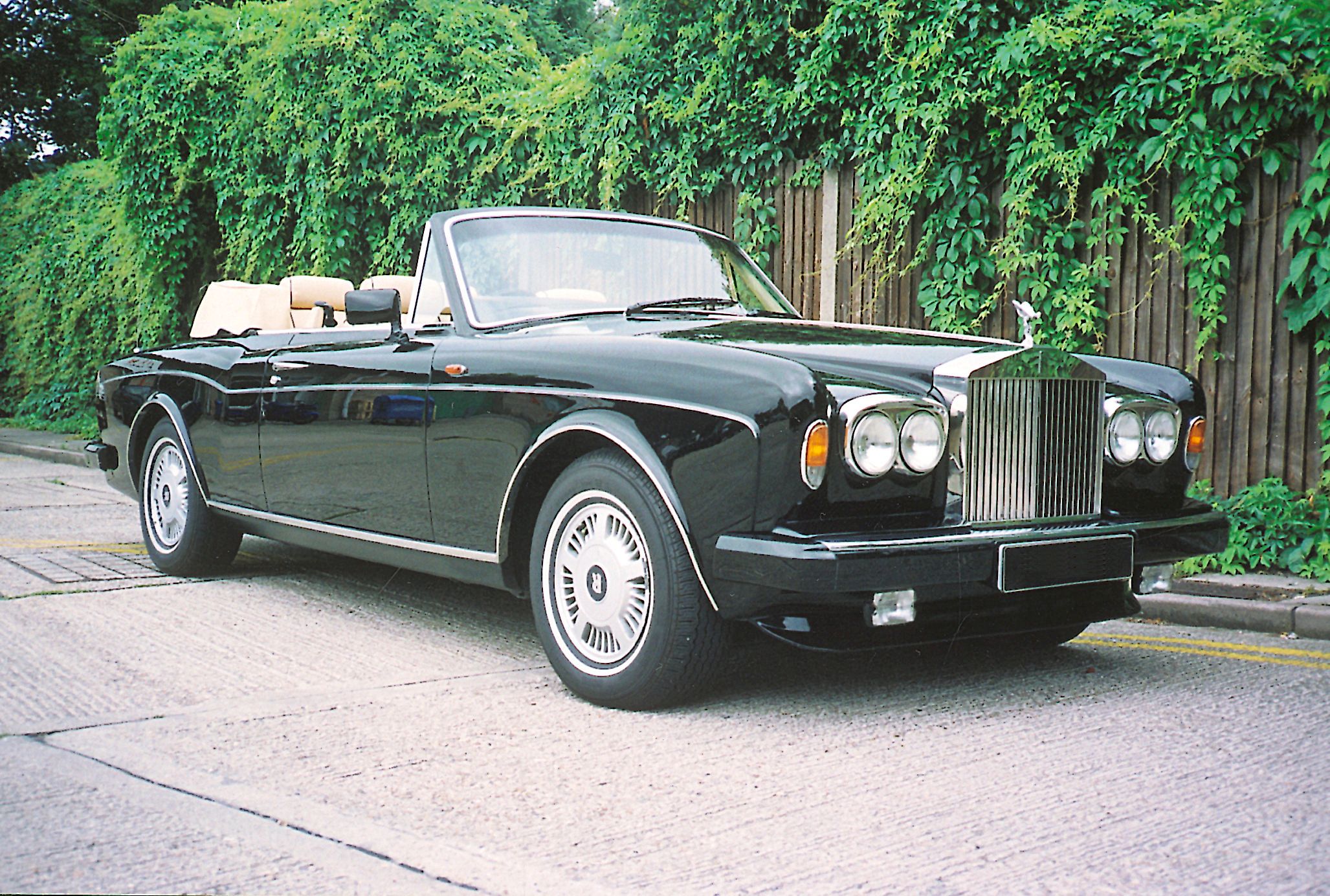 Bonhams Cars : 1992 Rolls-Royce Corniche Convertible Chassis no ...